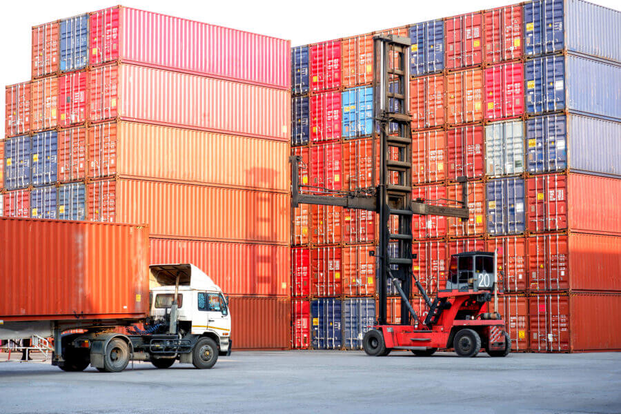 Unloading Services 101: What is Freight Handling?